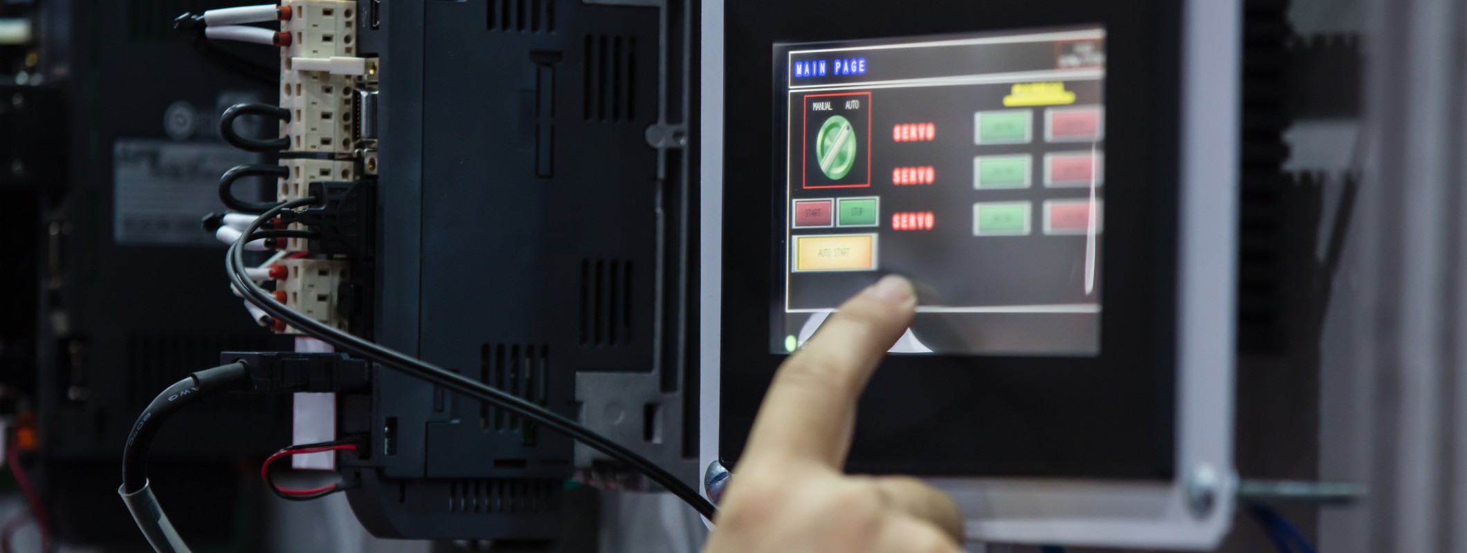 What are panel PCs? How do they work and what features do they have?